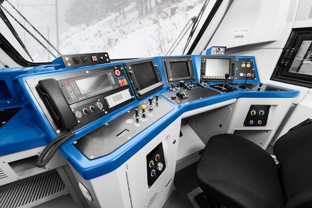 Selector switch and illuminated push button for driver's cab